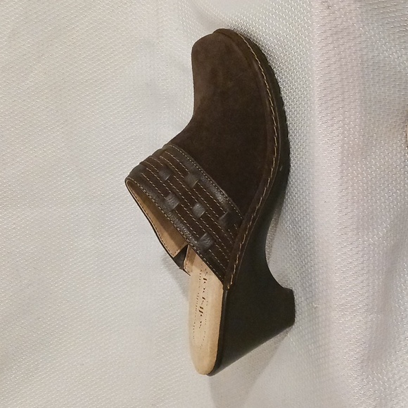Softspots | Shoes | New Softspots Leta Chocolate Mule Clogs | Poshmark